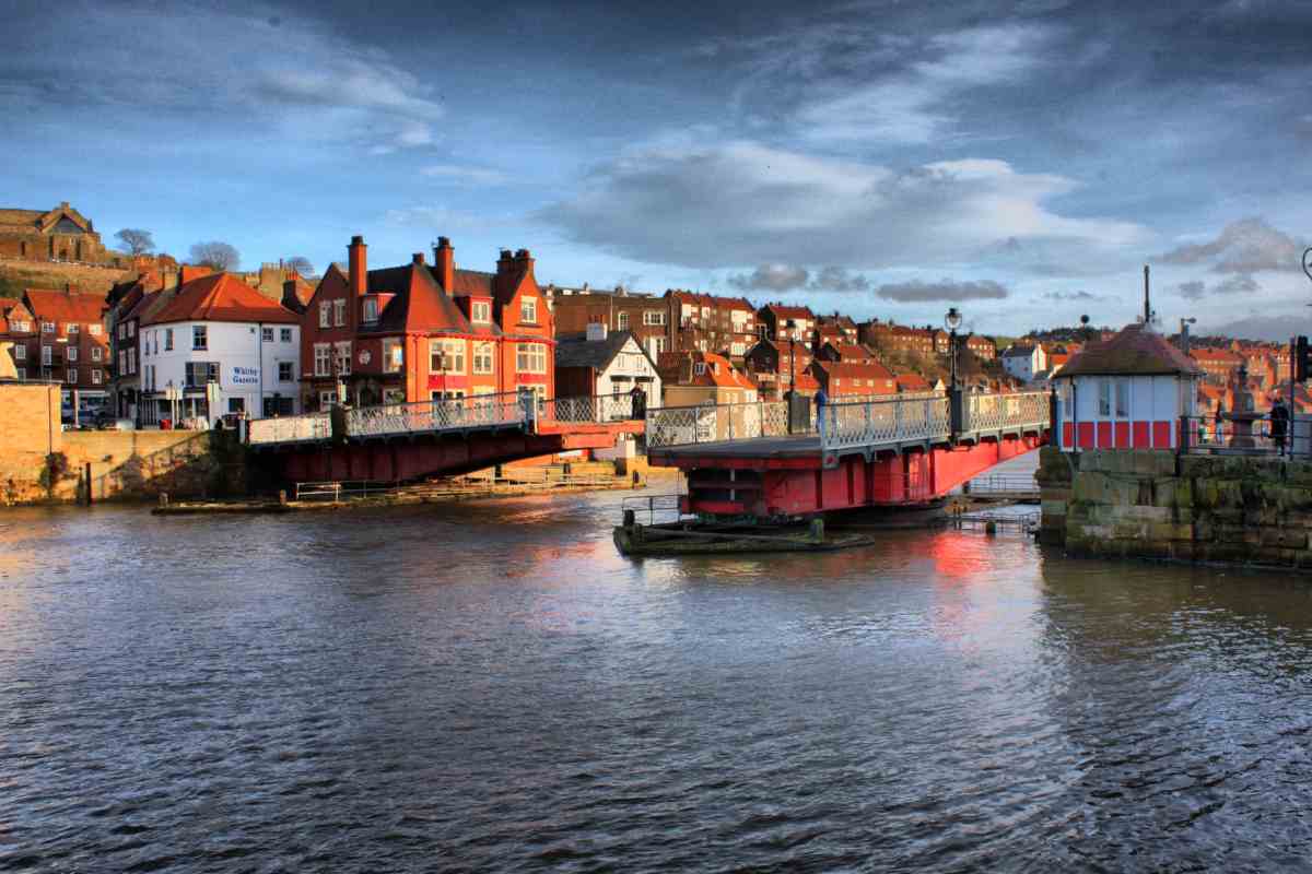 Visit Whitby: History, Dracula and Seaside Fun