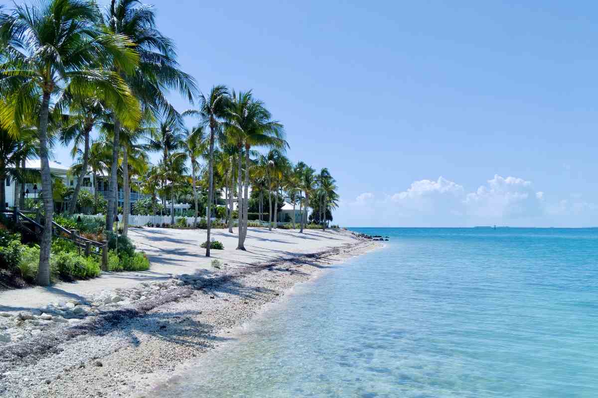 The Battle of the Beaches: Sanibel Island vs. Key West
