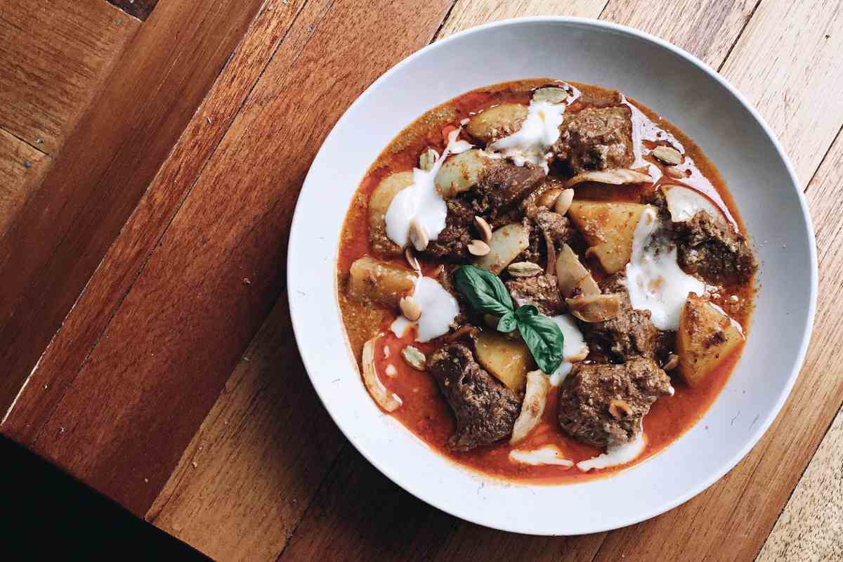 13 Best Foods To Eat In The Philippines: Some Will Shock You