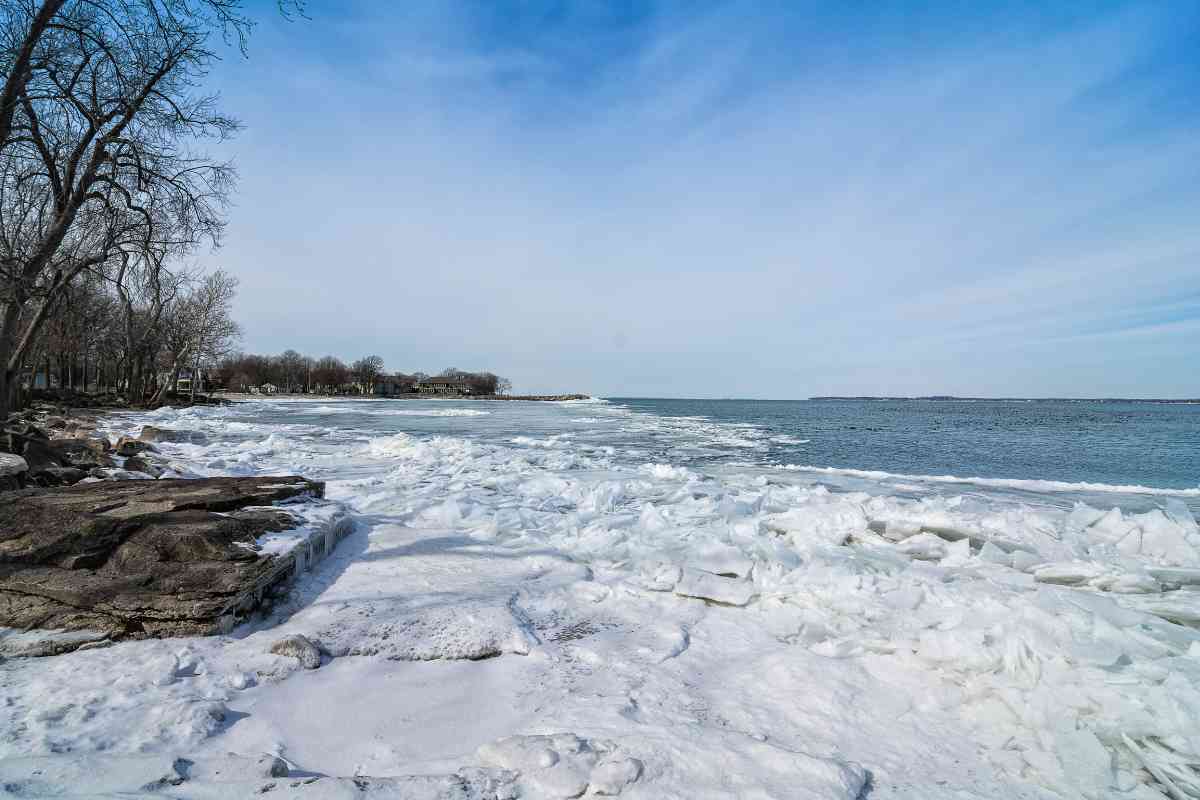 Best Beaches in Erie, PA- Presque Isle State Park Edition