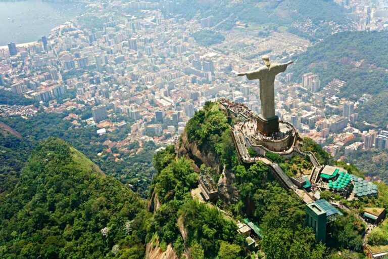 10 Most Impressive Man-made Landmarks In The World
